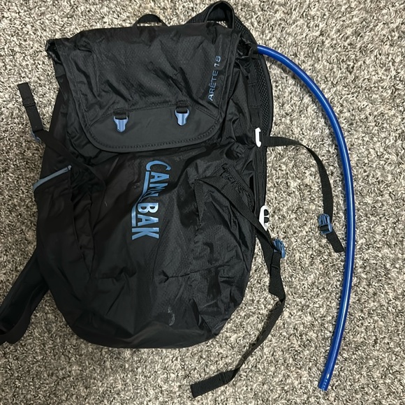Camelbak | Bags | Camelbak Arete 8 Running Water Backpack | Poshmark